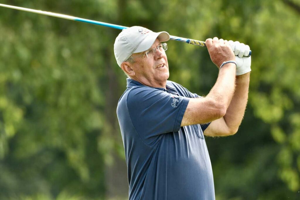 Zeller Leads by One Stroke at Fiero Senior Golf Tournament | JTV