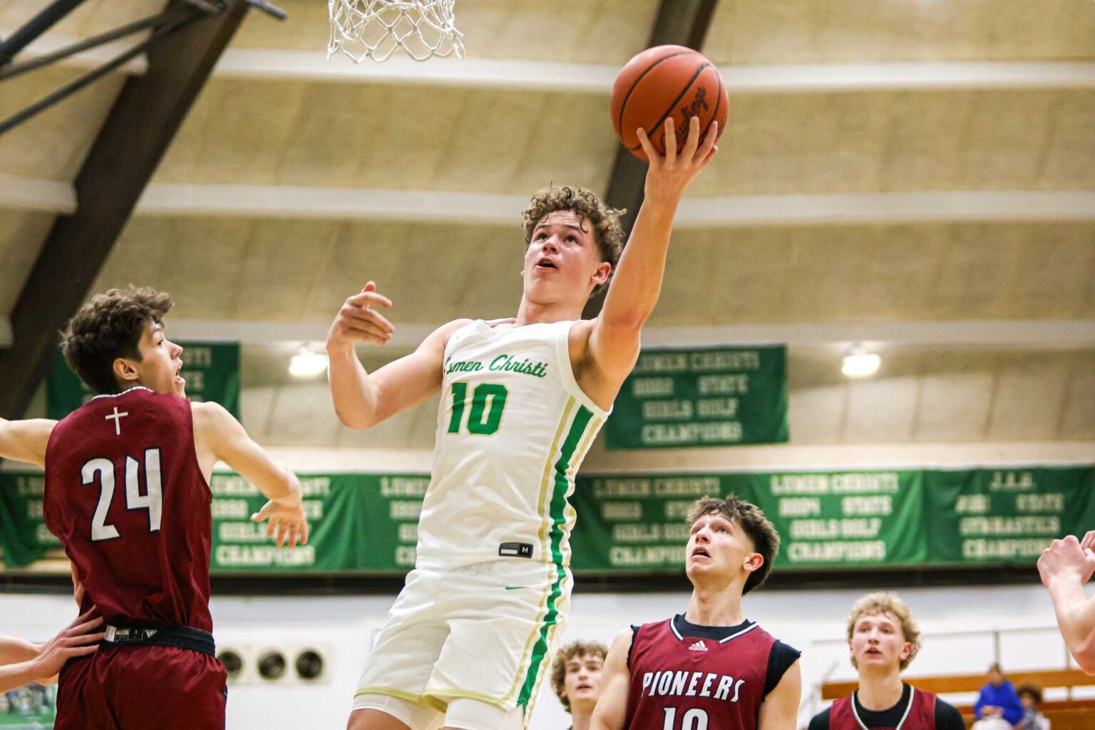 Center For Family Health Jackson County Scoreboard - December 5th, 2025 | JTV