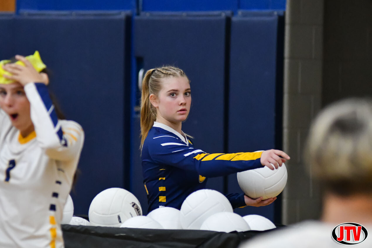 Volleyball Manchester vs Columbia Central, 9-4-2025 | Photo Gallery | JTV
