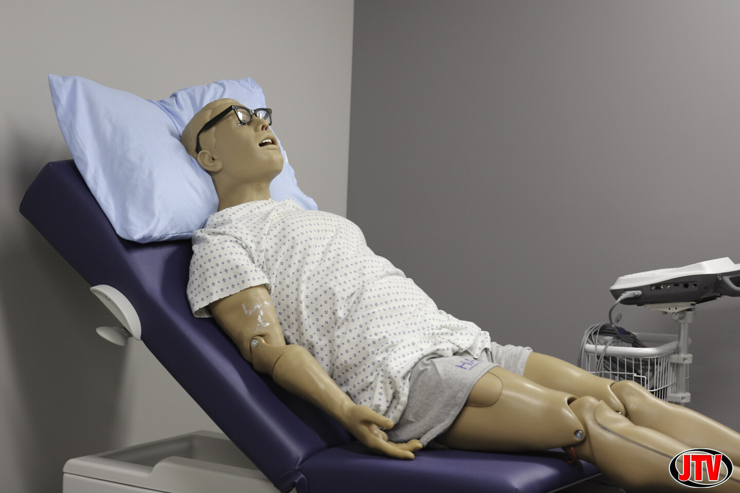 Jackson College Medical Simulation Center Ribbon-Cutting 10-13-2025 ...
